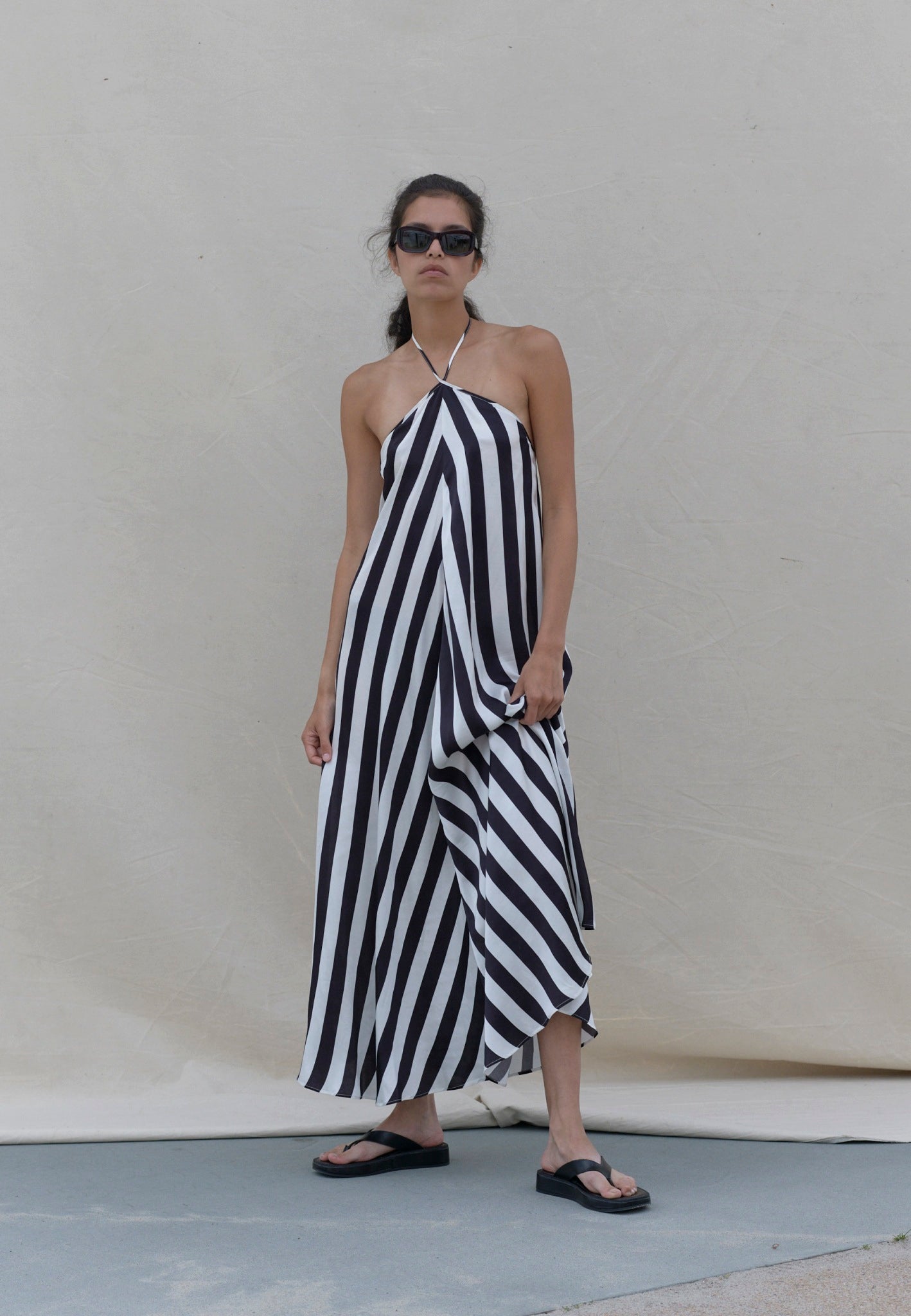 Thora Dress - Black & White stripe – Herskind Official